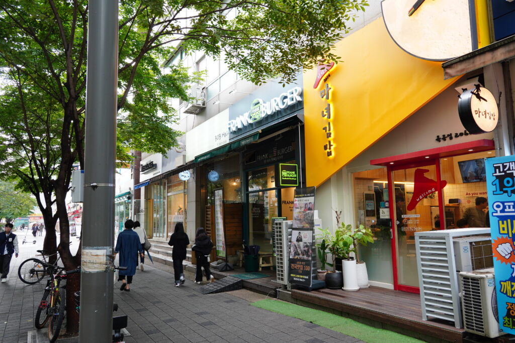 FRANK BURGER 1号店 ソウル木洞本店｜本店の旅